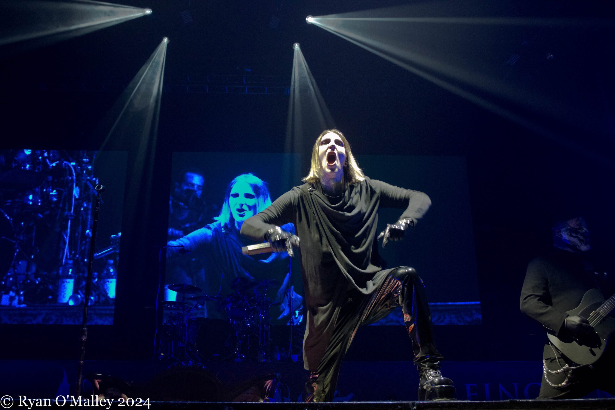 Motionless in White Returns Home | Live Music News